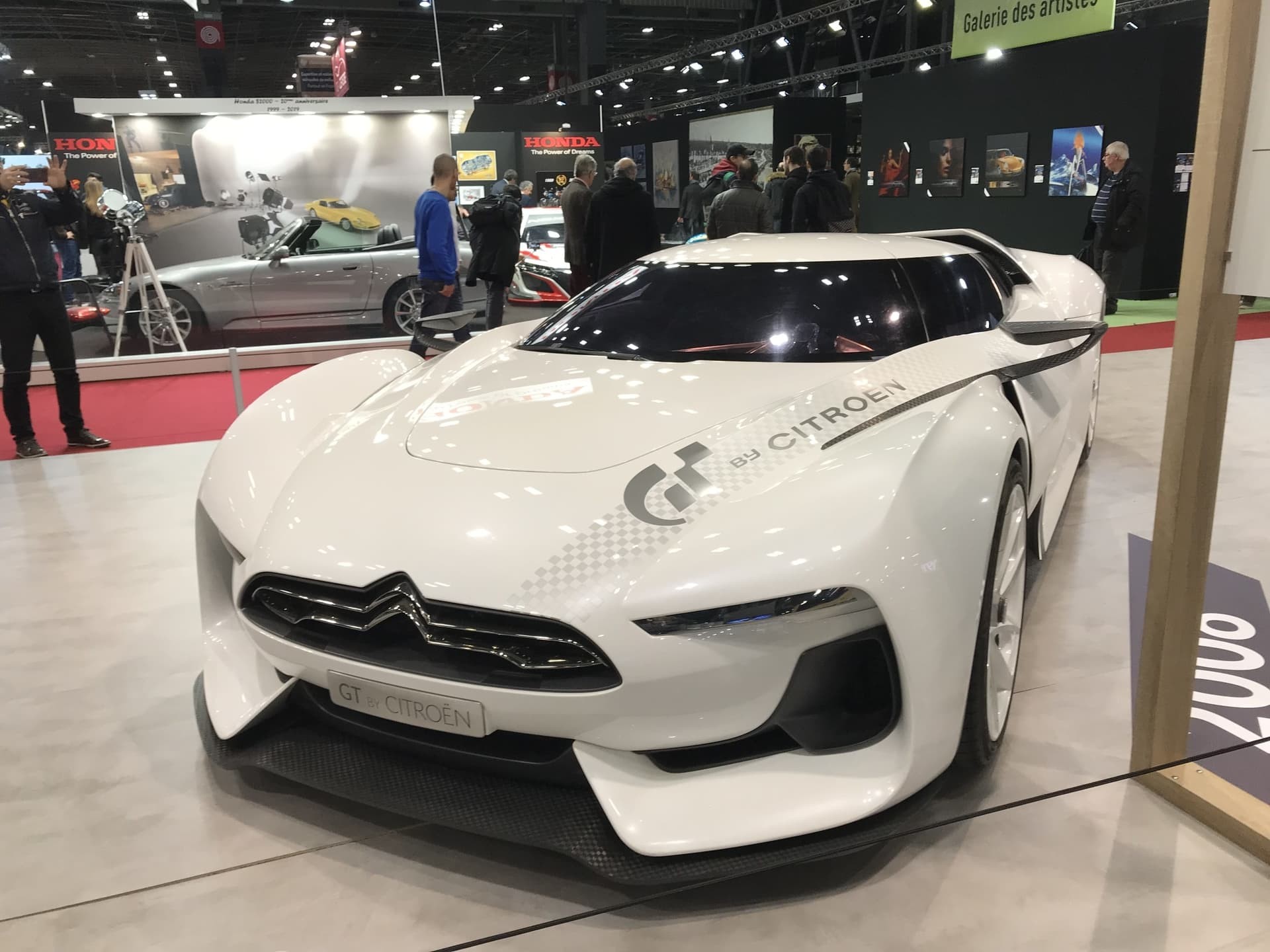 Retromobile Auto Show 2019 coverage by Schumacher Cargo Logistics